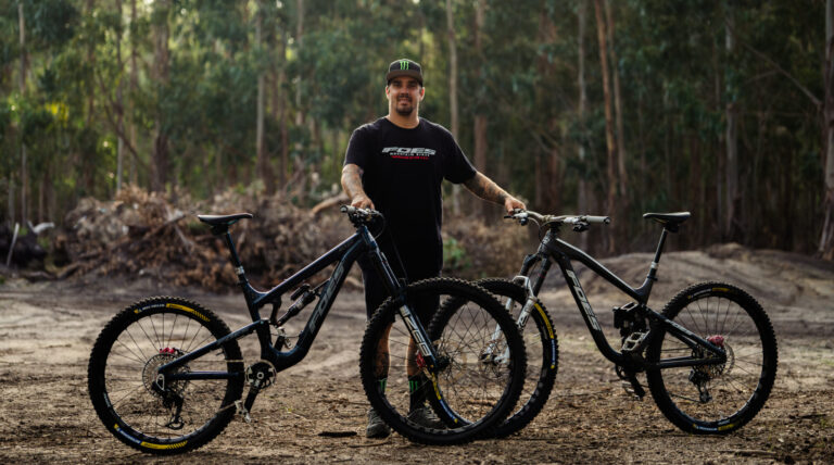 The World's Finest Handmade Full Suspension Bikes